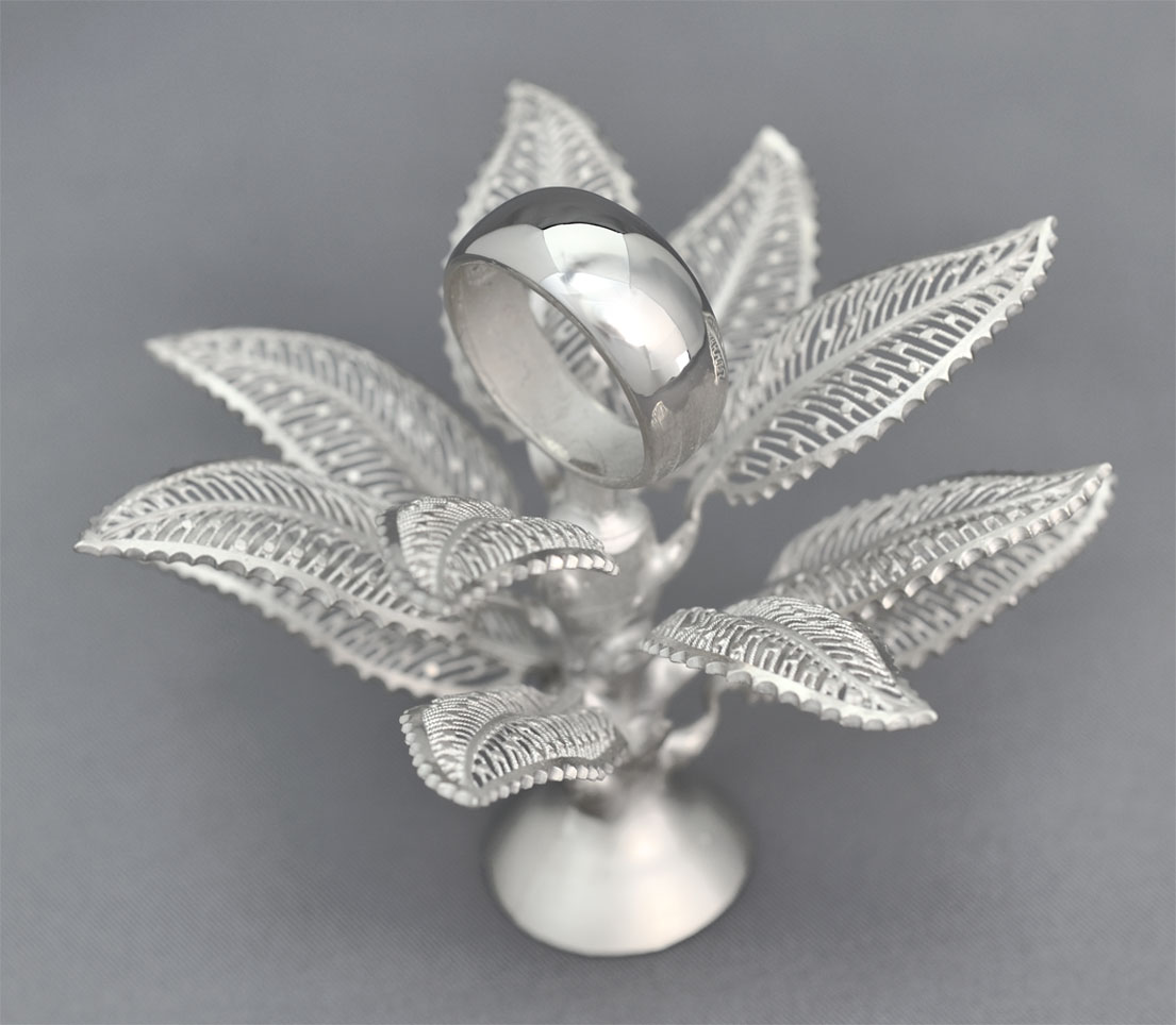 Vacuum Centrifugal Casting machine | PRODUCTS | 安井インターテック株式会社